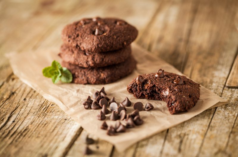 Tons of Drop Cookie Recipes at Christmas-Cookies.com - 600 of the best ...