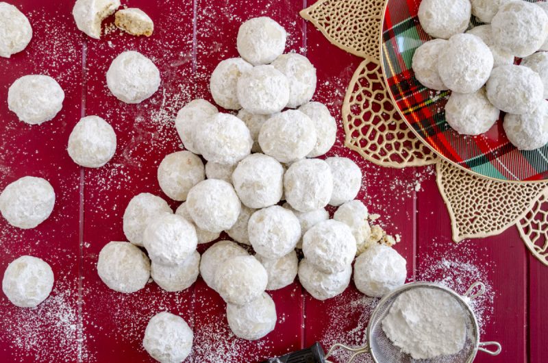 Ball Cookies Recipes for the holidays ⋆ Christmas-Cookies.com